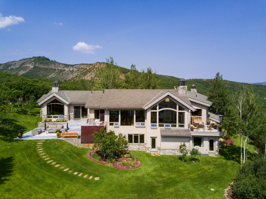 Home Page - Aspen Signature Properties